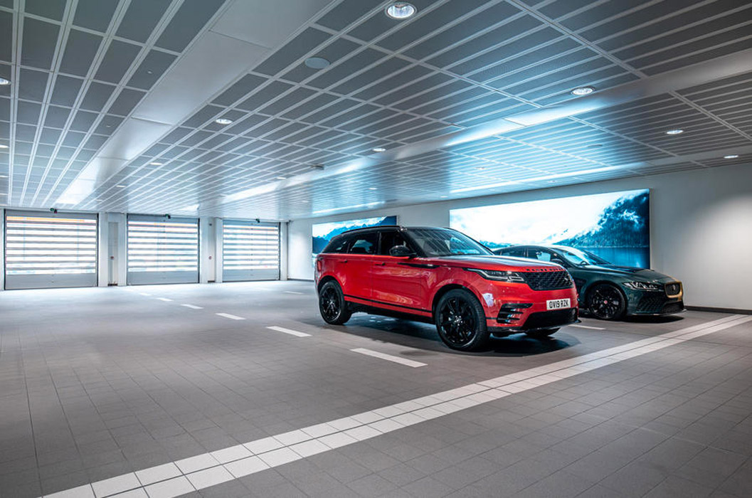 JAGUAR / LAND ROVER GARAGE - Sunbury on Thanmes | projekt stavební ...